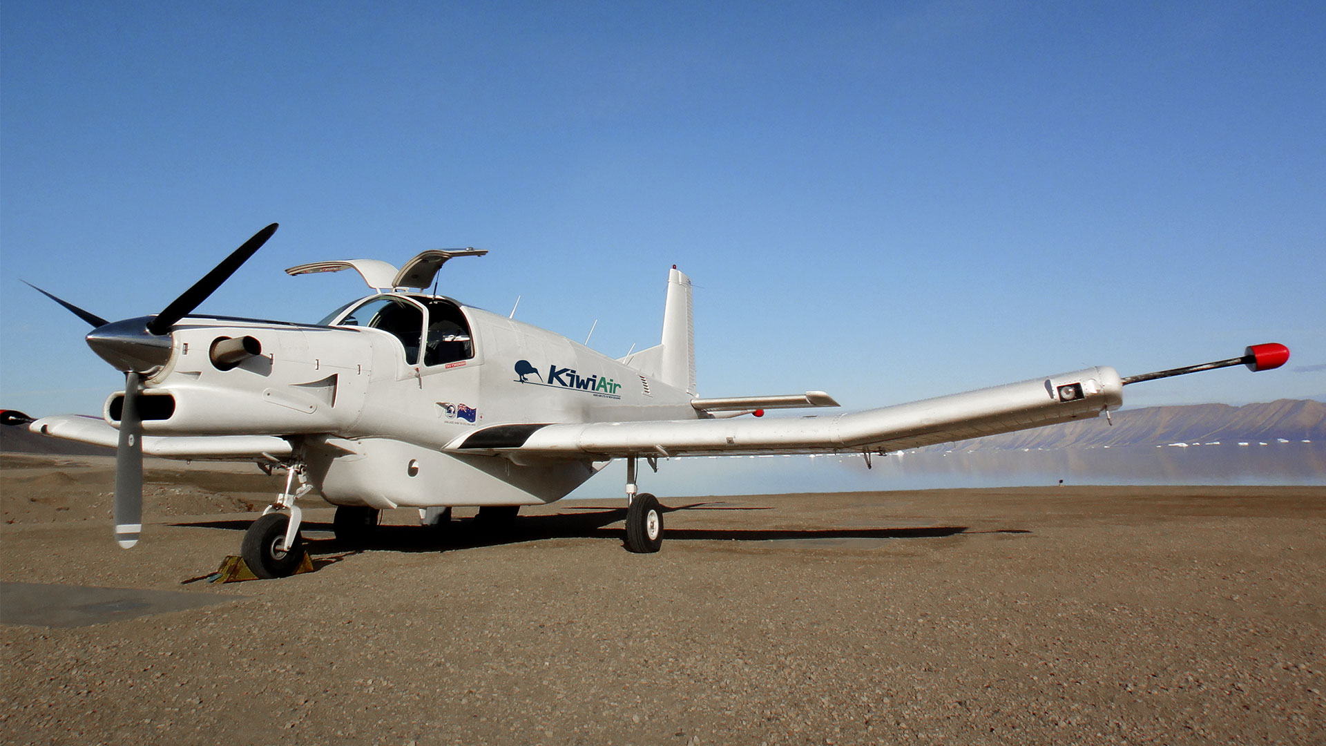 Kiwi Air | The Fleet - PAC 750XL aircraft, Reims F406 Aircraft