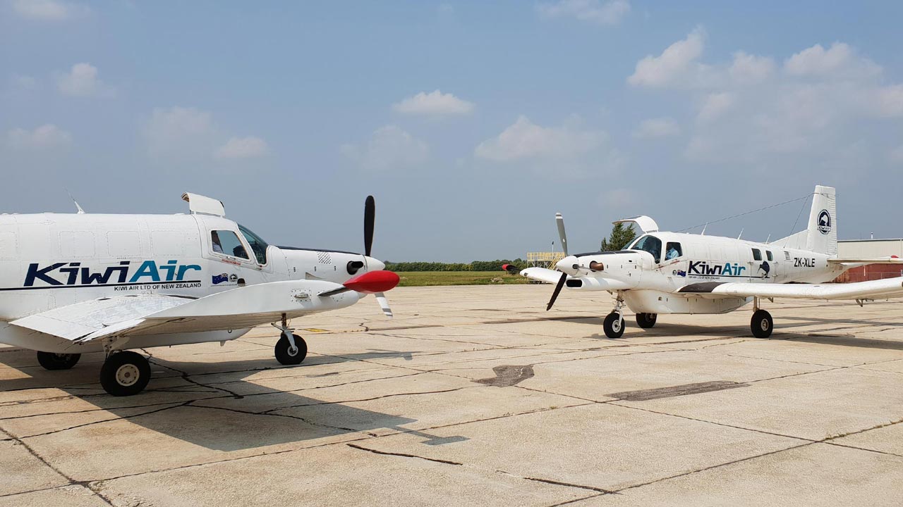 Kiwi Air | The Fleet - PAC 750XL aircraft, Reims F406 Aircraft